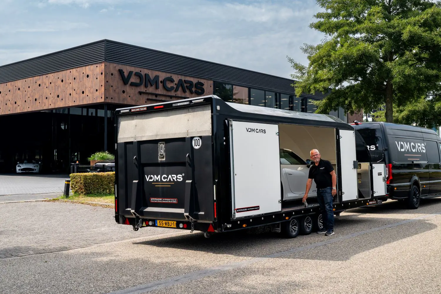 VDM Cars | Luxury & exclusive cars, service & experience