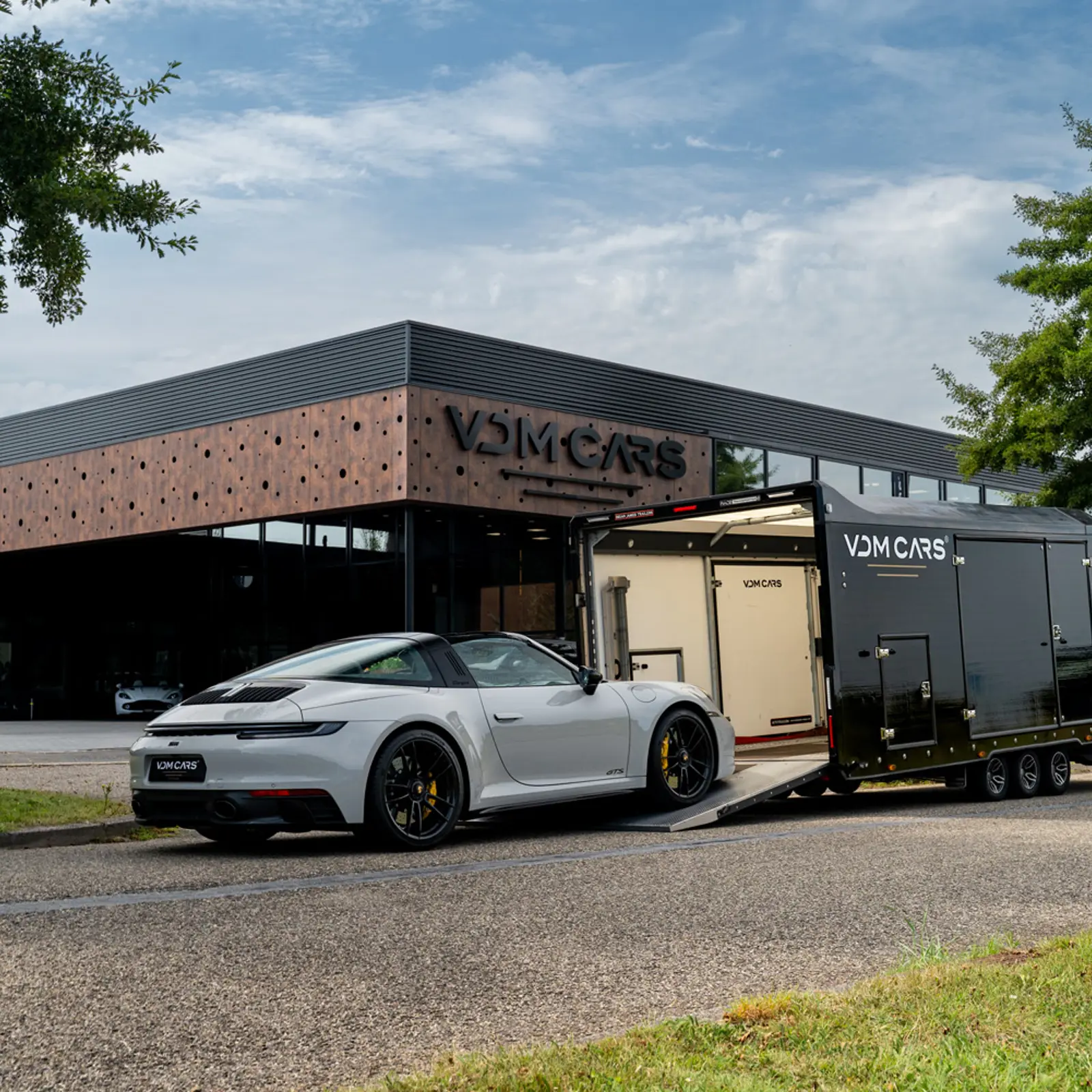 VDM Cars | Luxury & exclusive cars, service & experience